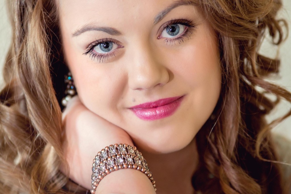 Southern Raised: Giving God Their Best - Southern Gospel Music Radio