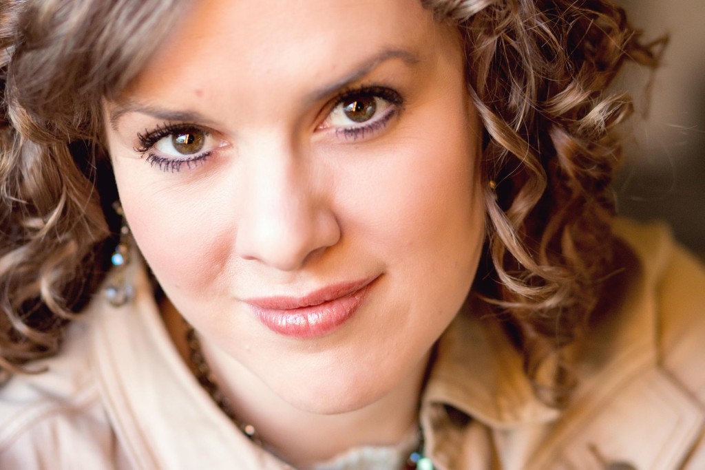 Southern Raised: Giving God Their Best - Southern Gospel Music Radio